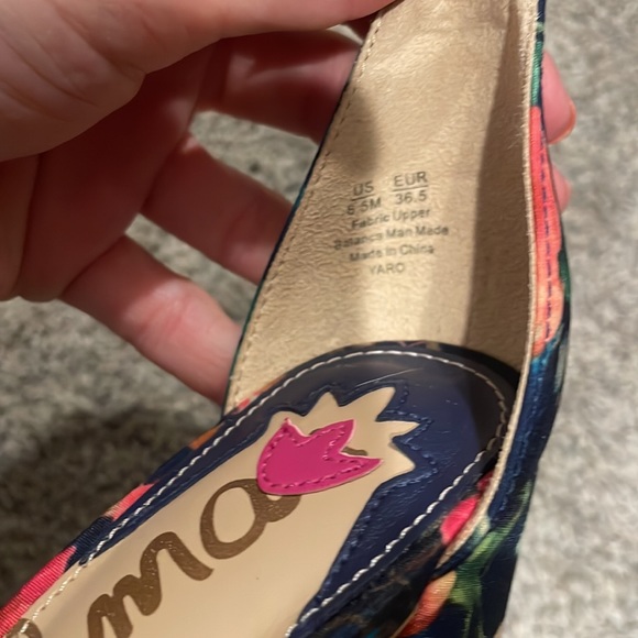 Sam Edelman | Shoes | Sam Edelman Yaro Navy Vivid Flower Bouquet ...